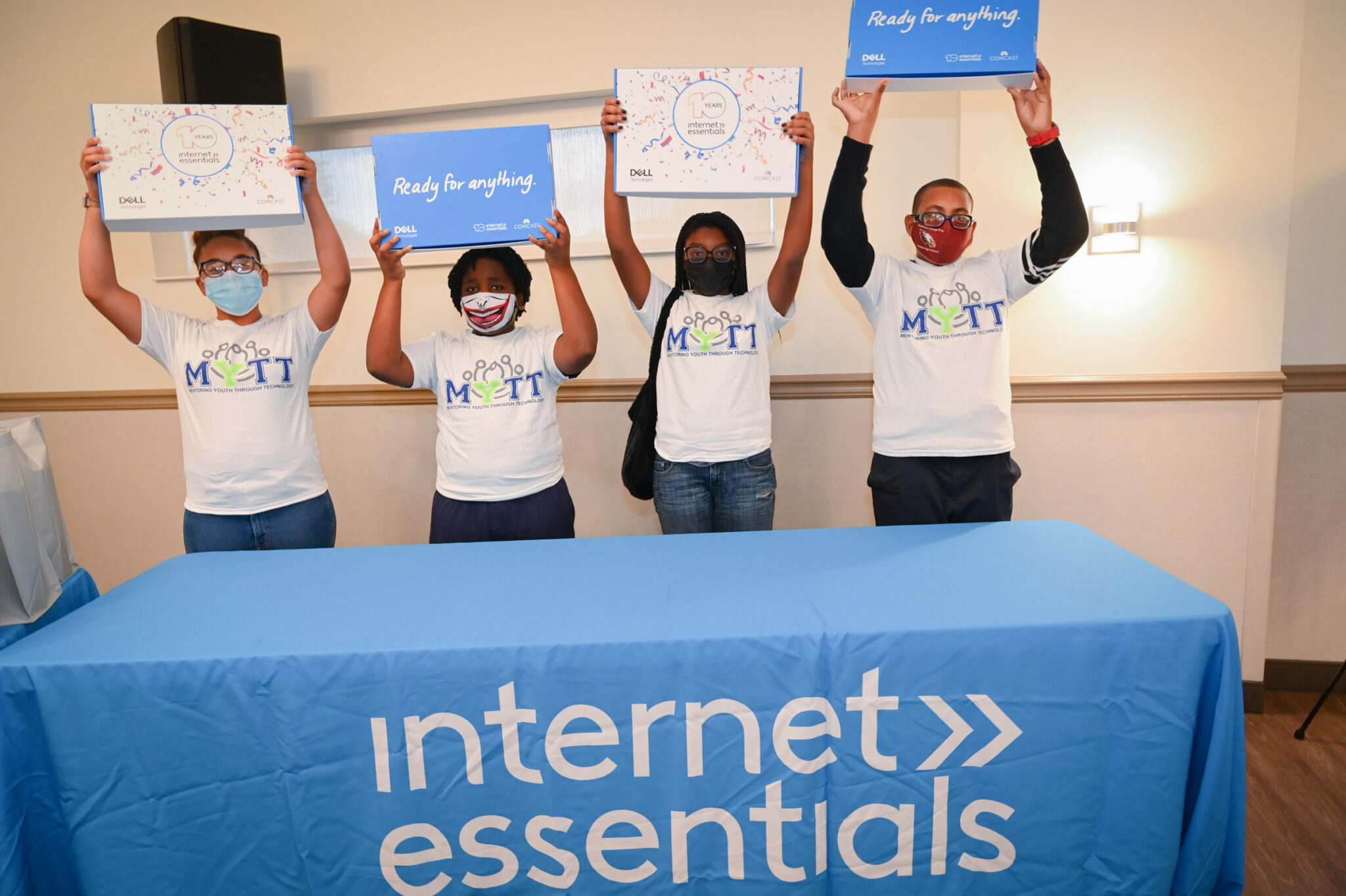 Illinois Digital Equity Tour Commemorates 10th Anniversary of Comcast’s ...
